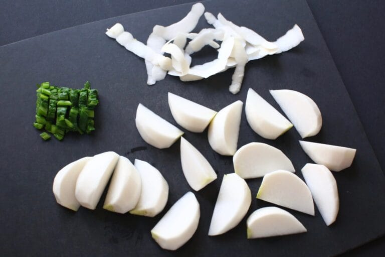 かぶのそぼろあんかけ（そぼろ煮）のレシピ｜かぶの甘みを生かした定番おかず | やまでら くみこ のレシピ