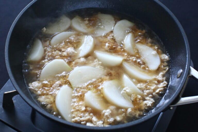 かぶのそぼろあんかけ（そぼろ煮）のレシピ｜かぶの甘みを生かした定番おかず | やまでら くみこ のレシピ